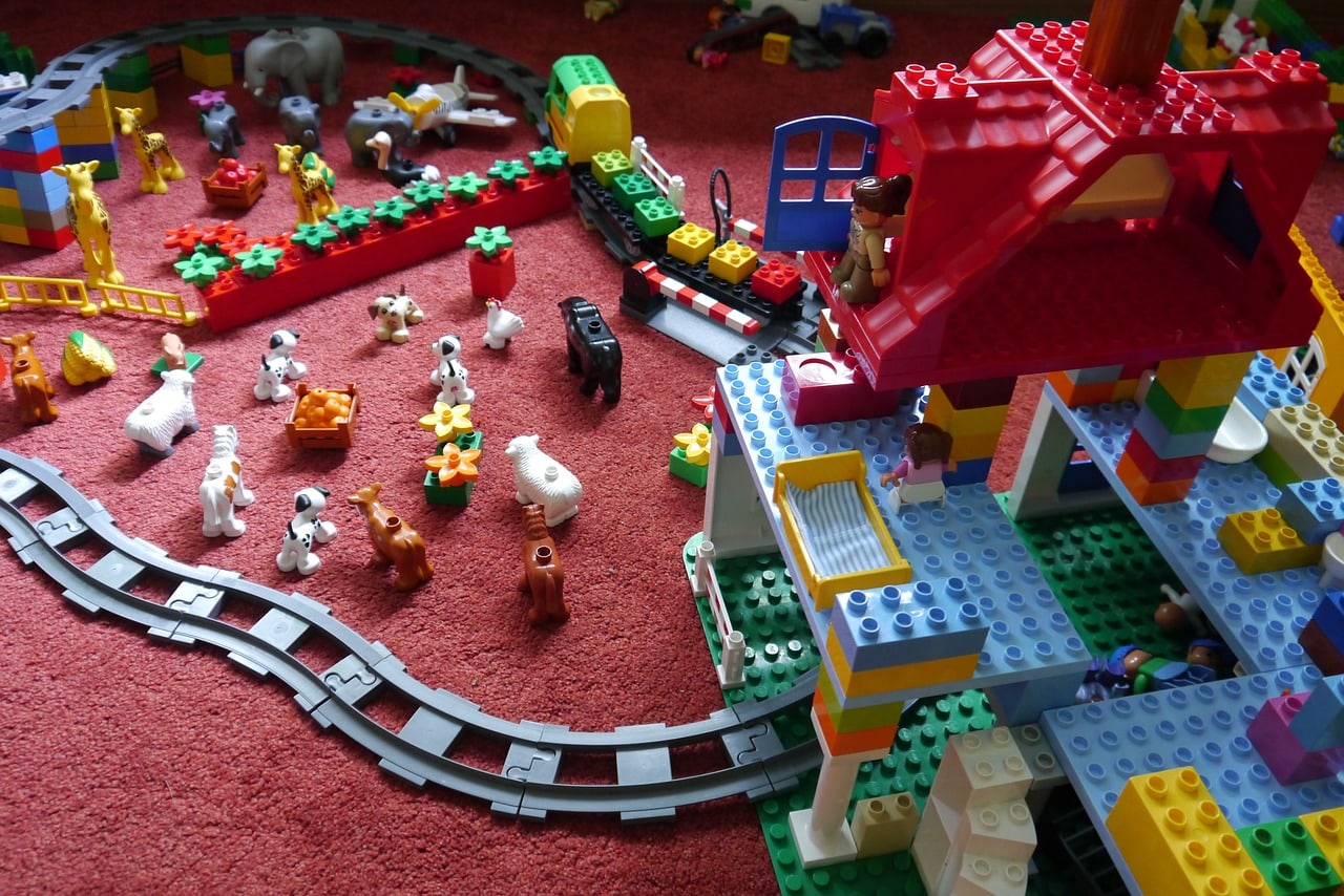 Lego Vs Lepin - What’s The Difference? - Projectfather.com