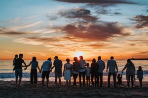 21 Advantages Of Extended Family - Ultimate List